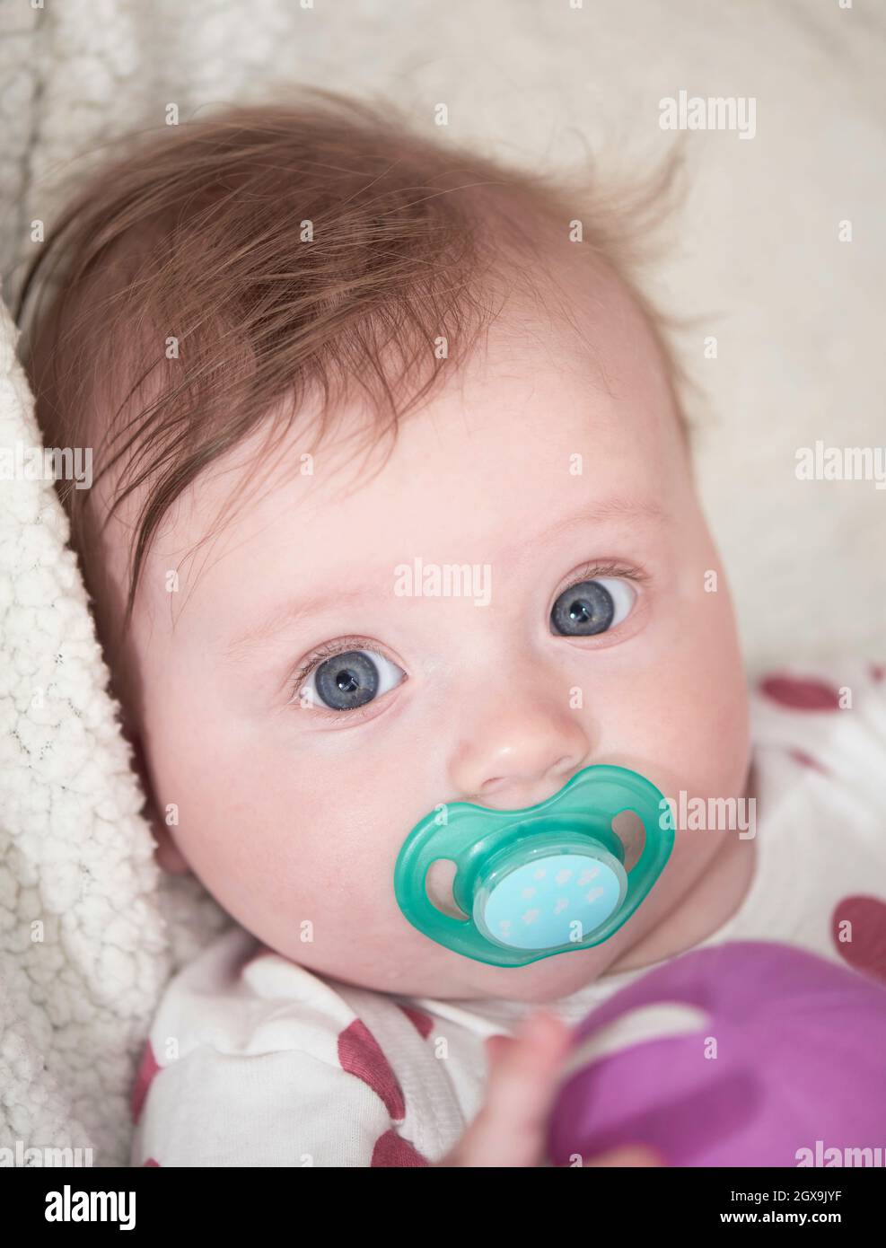 Smiling newborn no teeth hi-res stock photography and images - Alamy