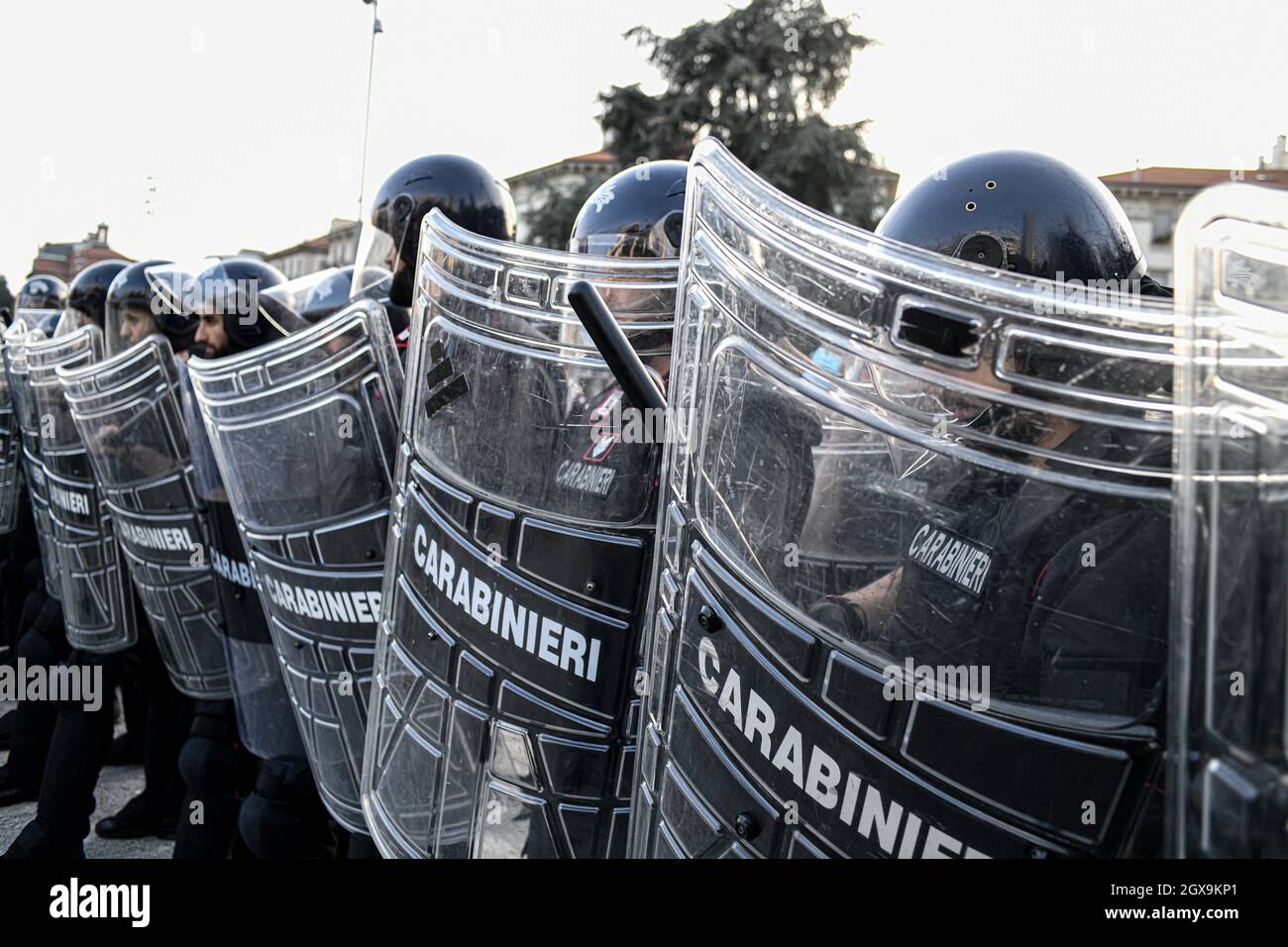 Italian carabinieri hi-res stock photography and images - Alamy