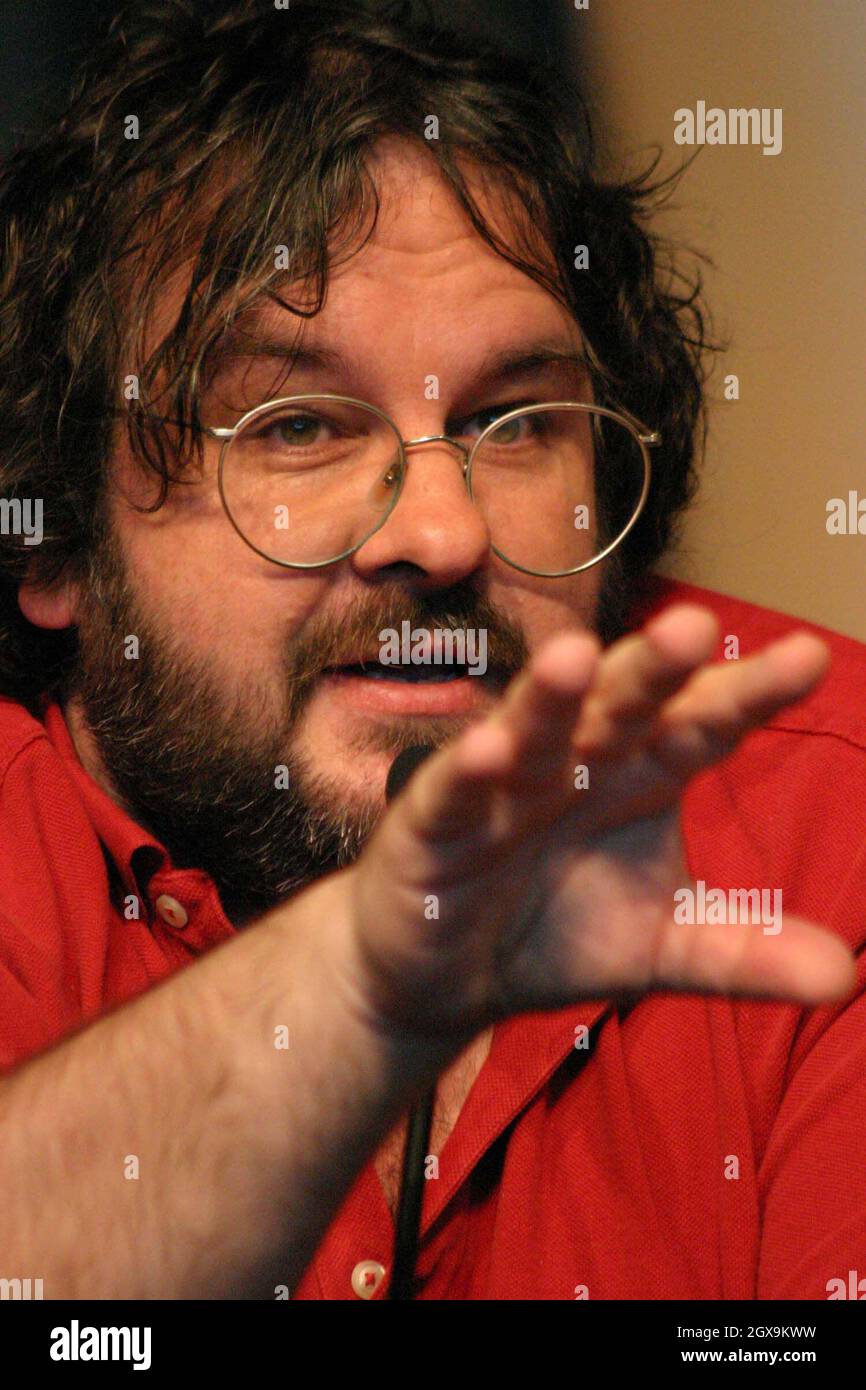 Peter Jackson at the Lord of the Rings 3 Premiere Day in Wellington New ...