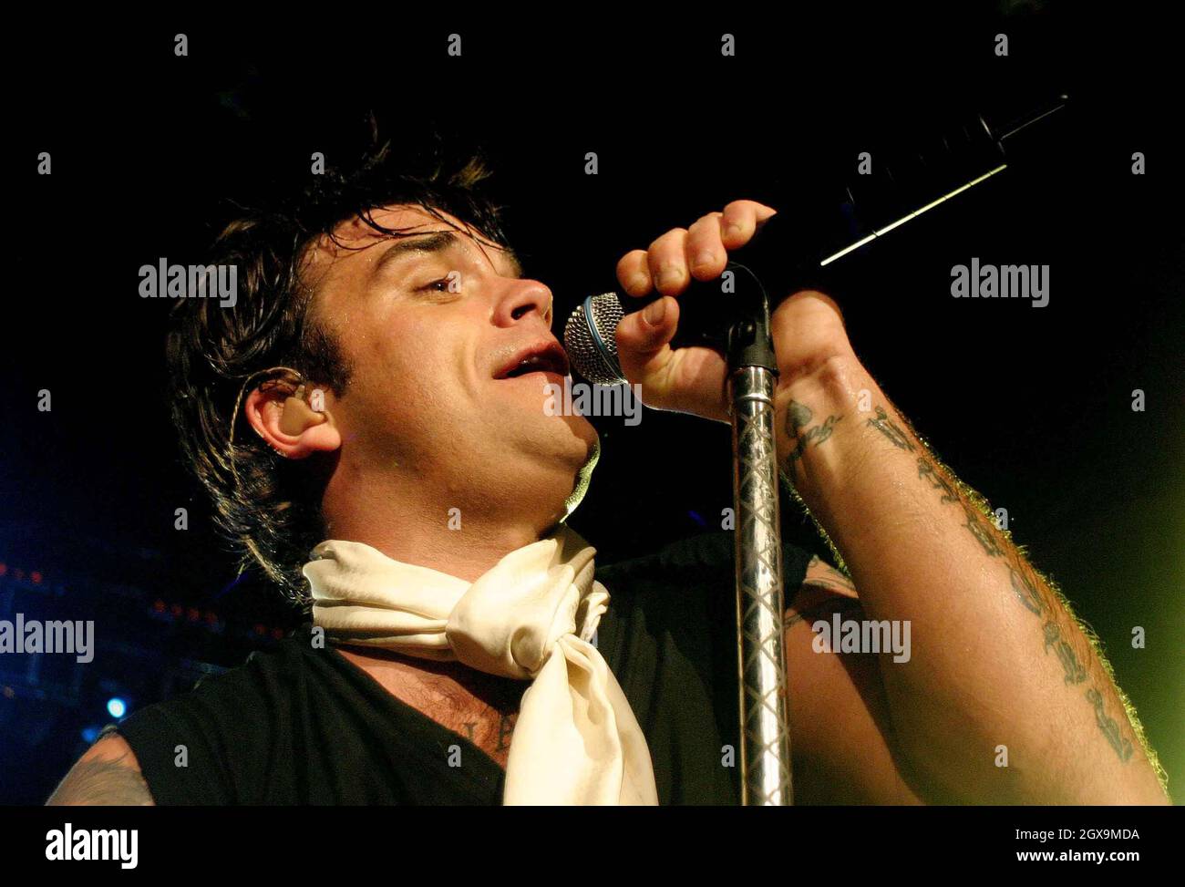 Robbie Williams live in concert at Western Springs, Auckland, New ...