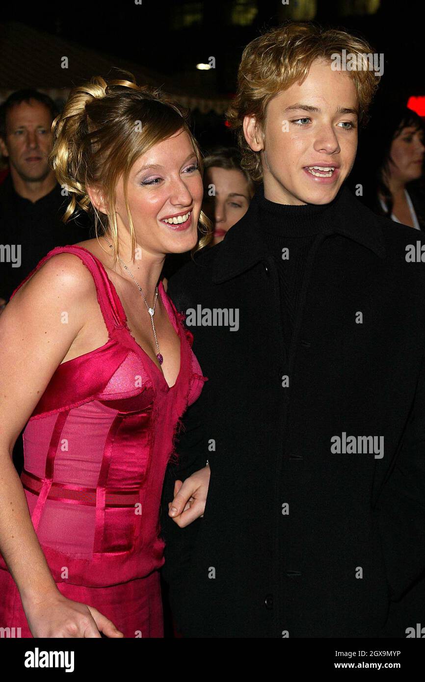 Aimee Teegarden Und Jeremy Sumpter