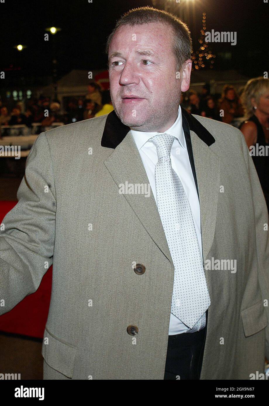 Ray Winstone at the premiere of the film Cold Mountain in London's ...