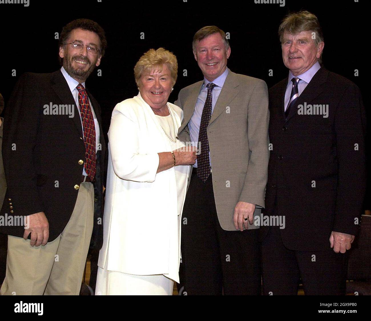 Robert Powell, Sheena Busby, Sir Alex Ferguson and Sandy Busby at the ...