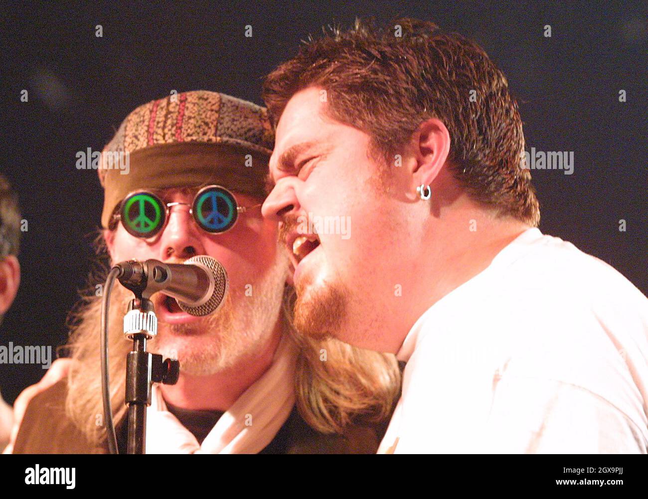 Phill Jupitus and The Blockheads, of Ian Drury fame, performing at the ...