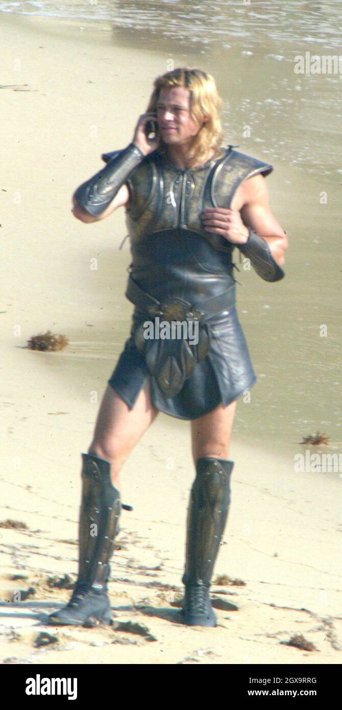 Brad pitt in troy hi-res stock photography and images - Alamy