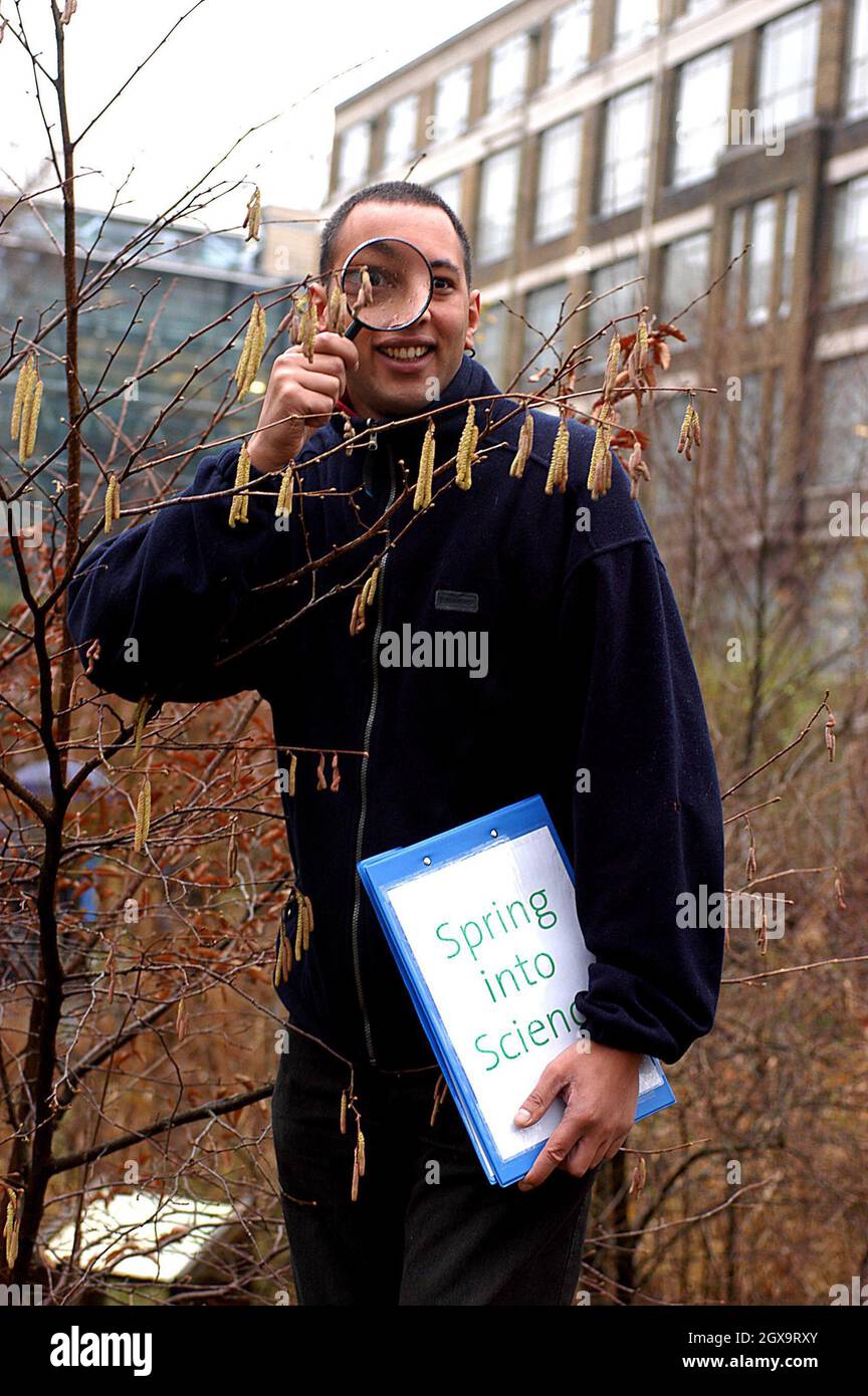 Big Brother's Jon Tickle launches Spring Into Science, a nationwide ...