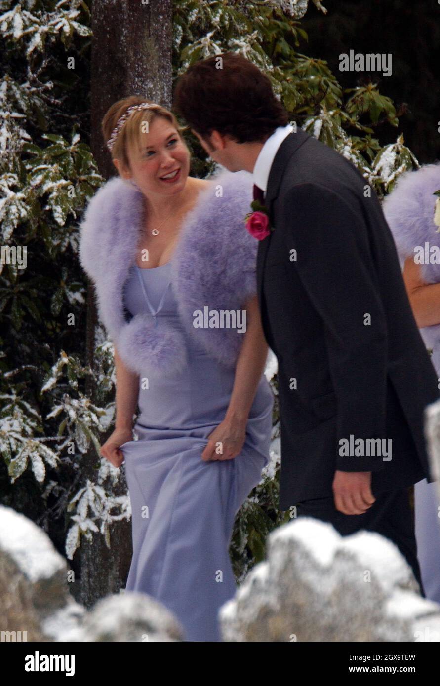 Bridget jones diary film colin firth hi-res stock photography and ...