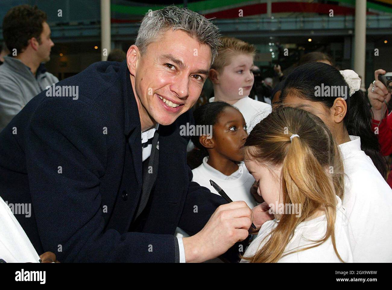 Jonathan edwards olympics hi-res stock photography and images - Alamy