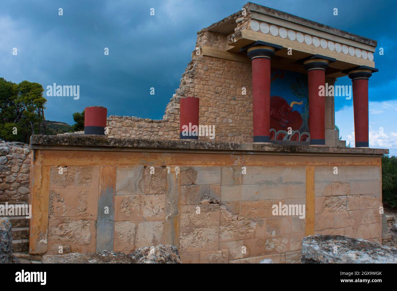 Ruins of the Minotaur's Labyrinth on Crete Stock Photo - Alamy