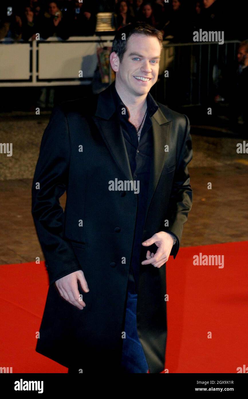 Canadian singer garou hi-res stock photography and images - Alamy