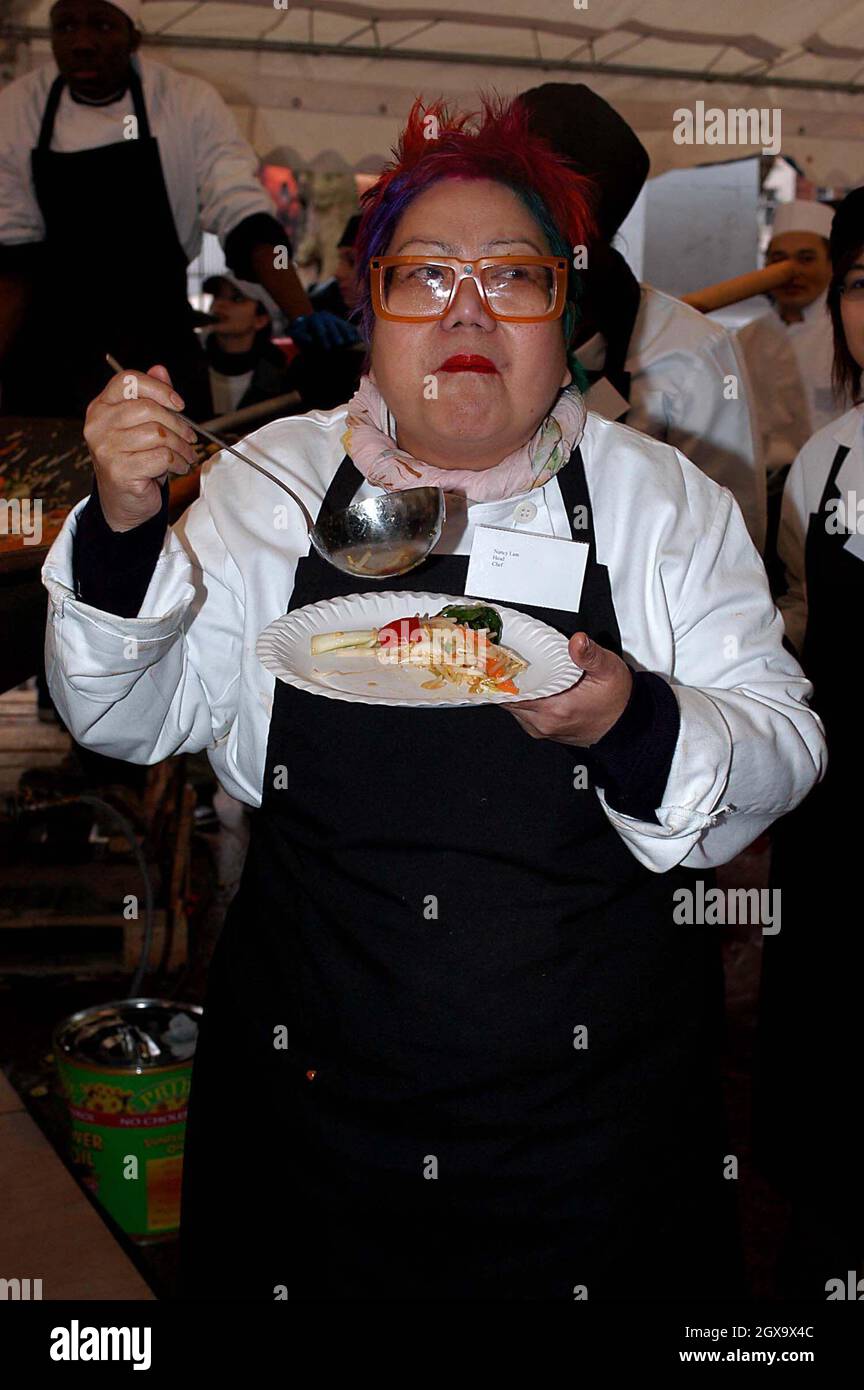 Top oriental chef Nancy Lam set the world record for the 'World's ...