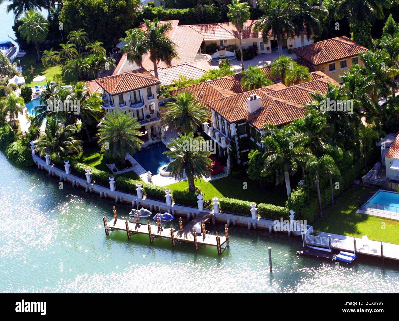 Anna Kournikova has sold the top Pent-House of the Portifino Building ...