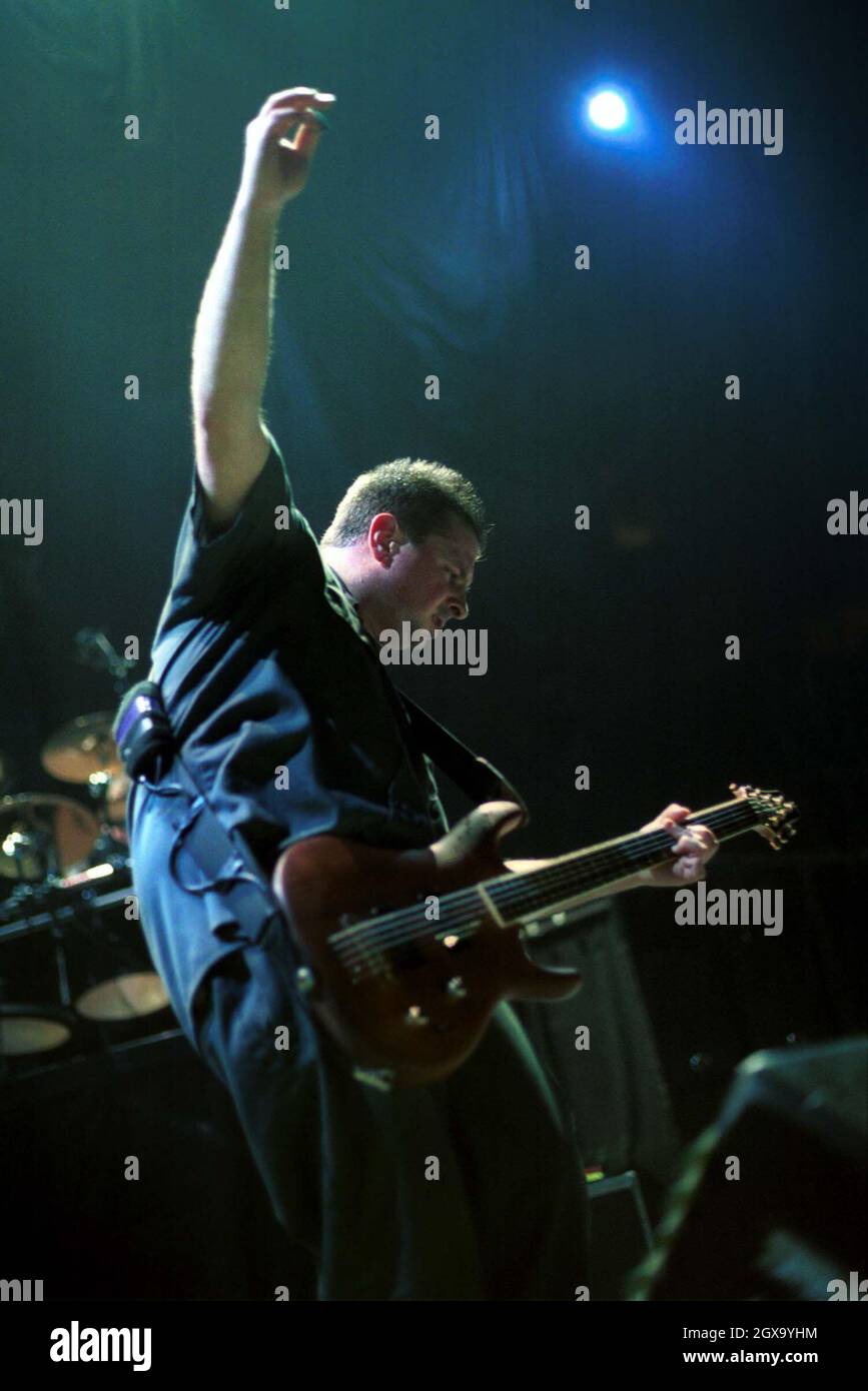 Staind hi-res stock photography and images - Alamy