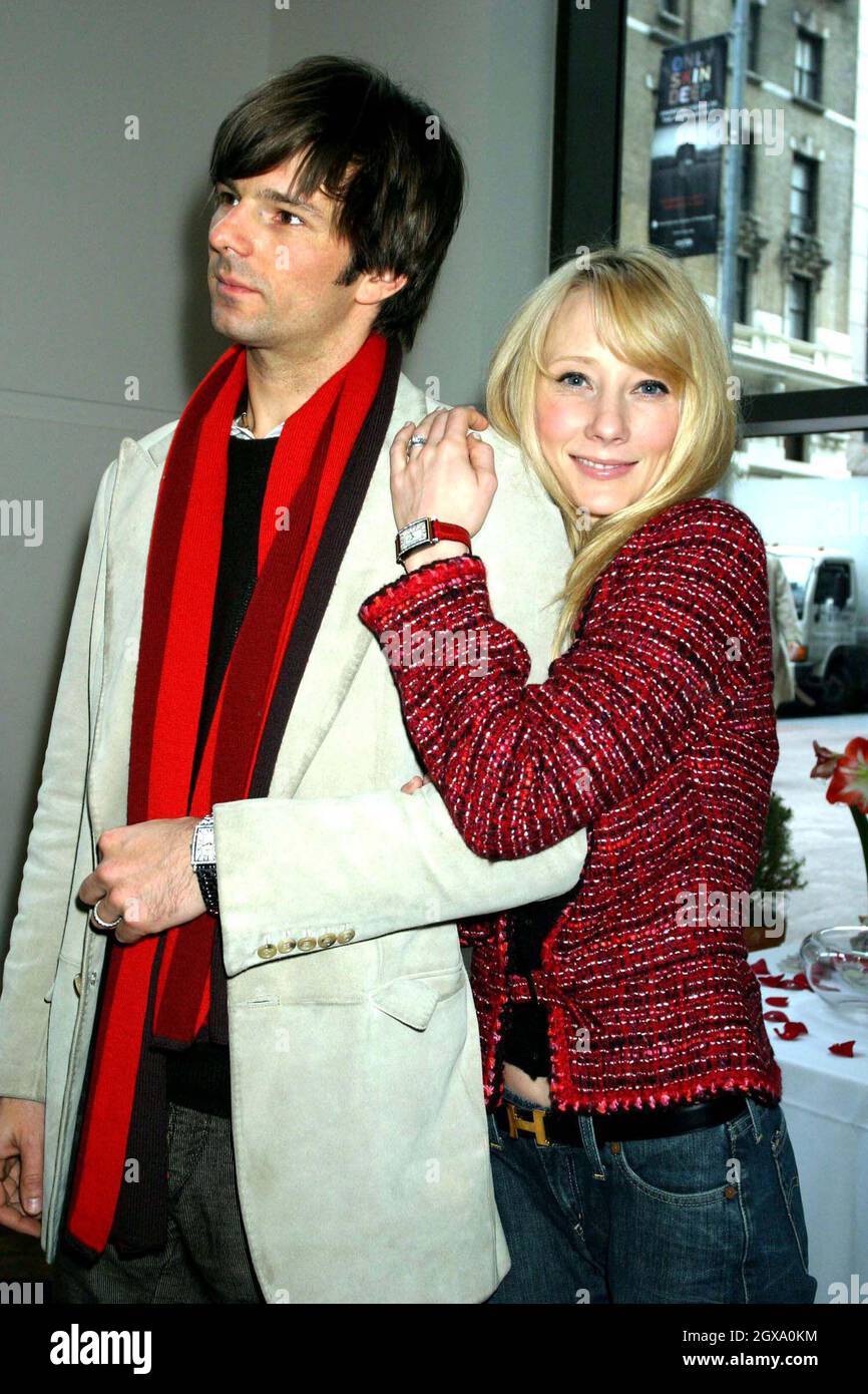 Reception offered hi-res stock photography and images - Alamy