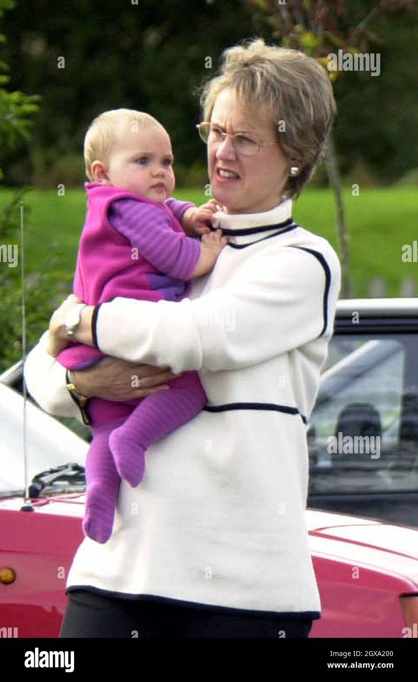 1st pictures of David Jason and his 7 month old girl Sophie with ...