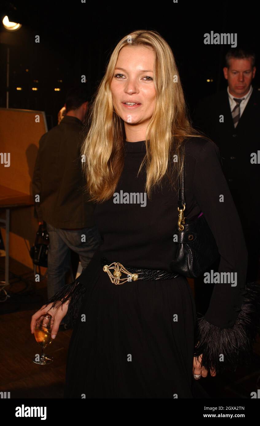 Kate Moss backstage at the Alexander McQueen Fashion Show at Paris ...