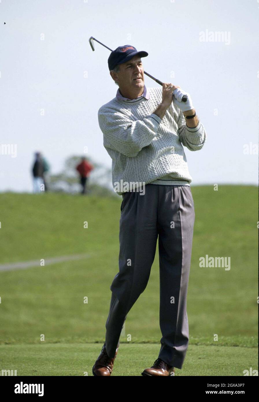 Russ Abbot Taking part in the Alfred Dunhill celebrity golf Stock Photo ...