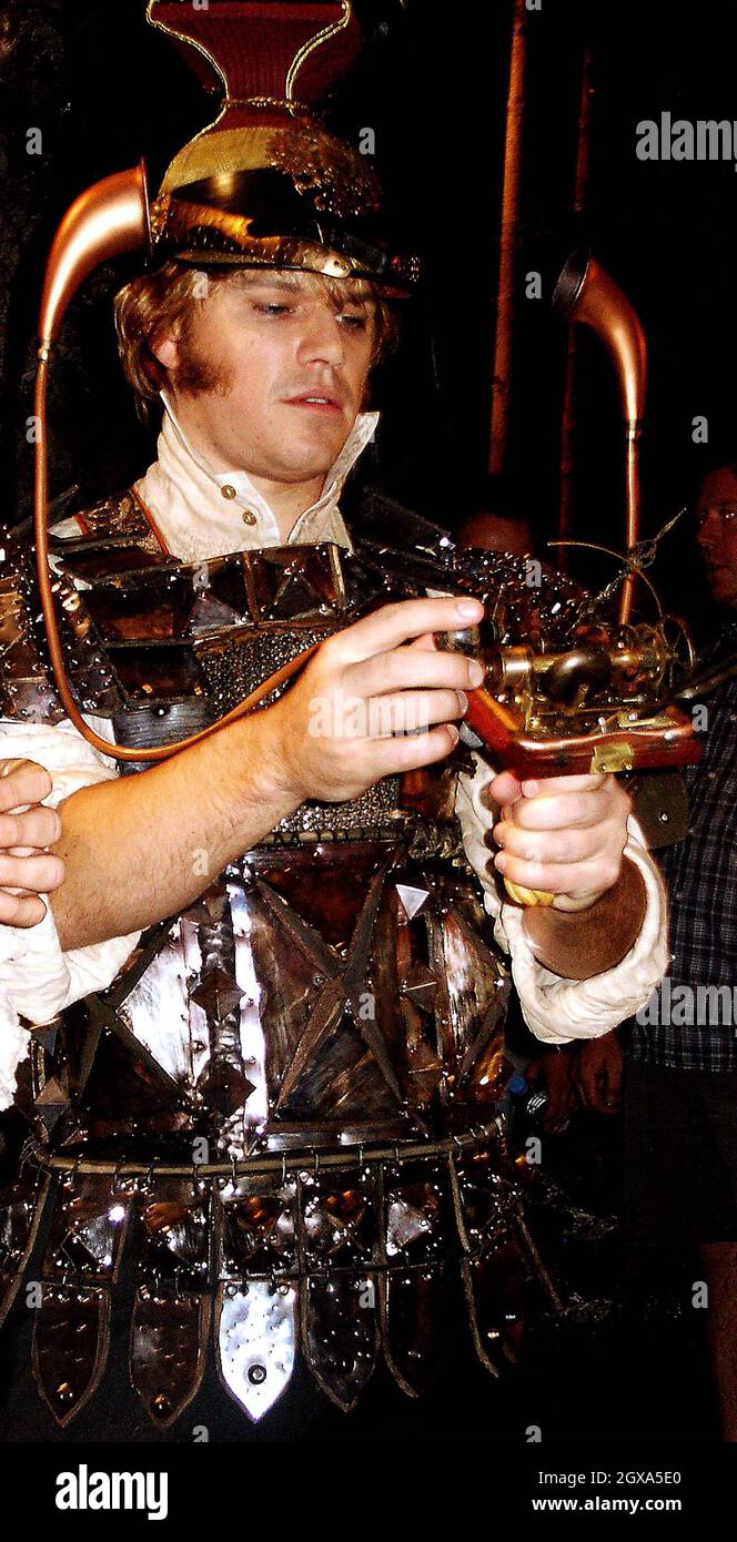 Matt Damon in director Terry Gilliam's upcoming The Brothers Grimm ...