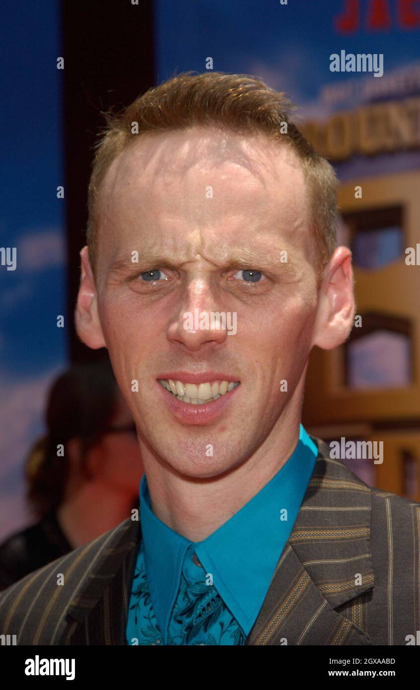 Ewan Bremner at the Hollywood premiere of Around the World in 80 Days ...