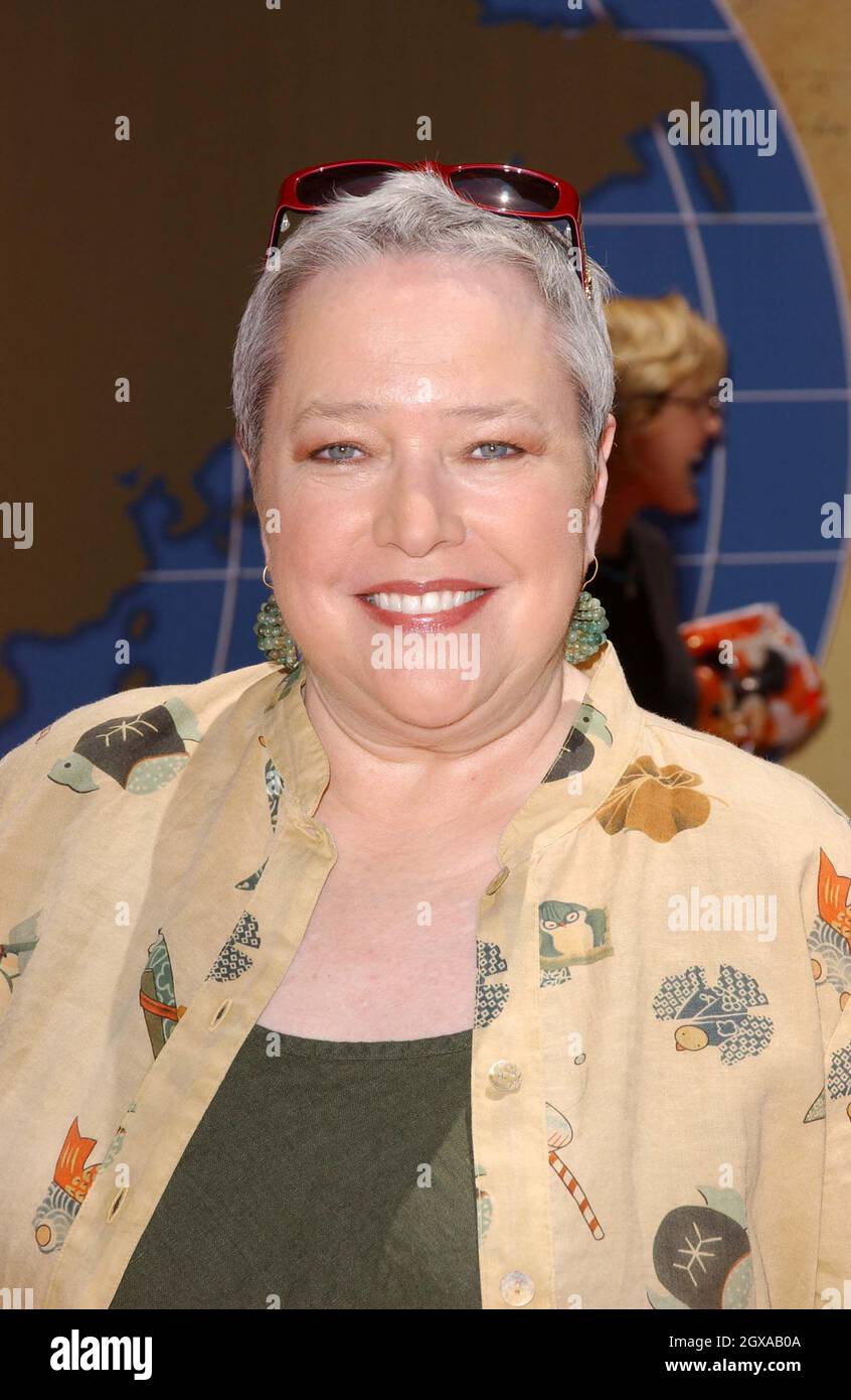 Kathy bates hi-res stock photography and images - Alamy