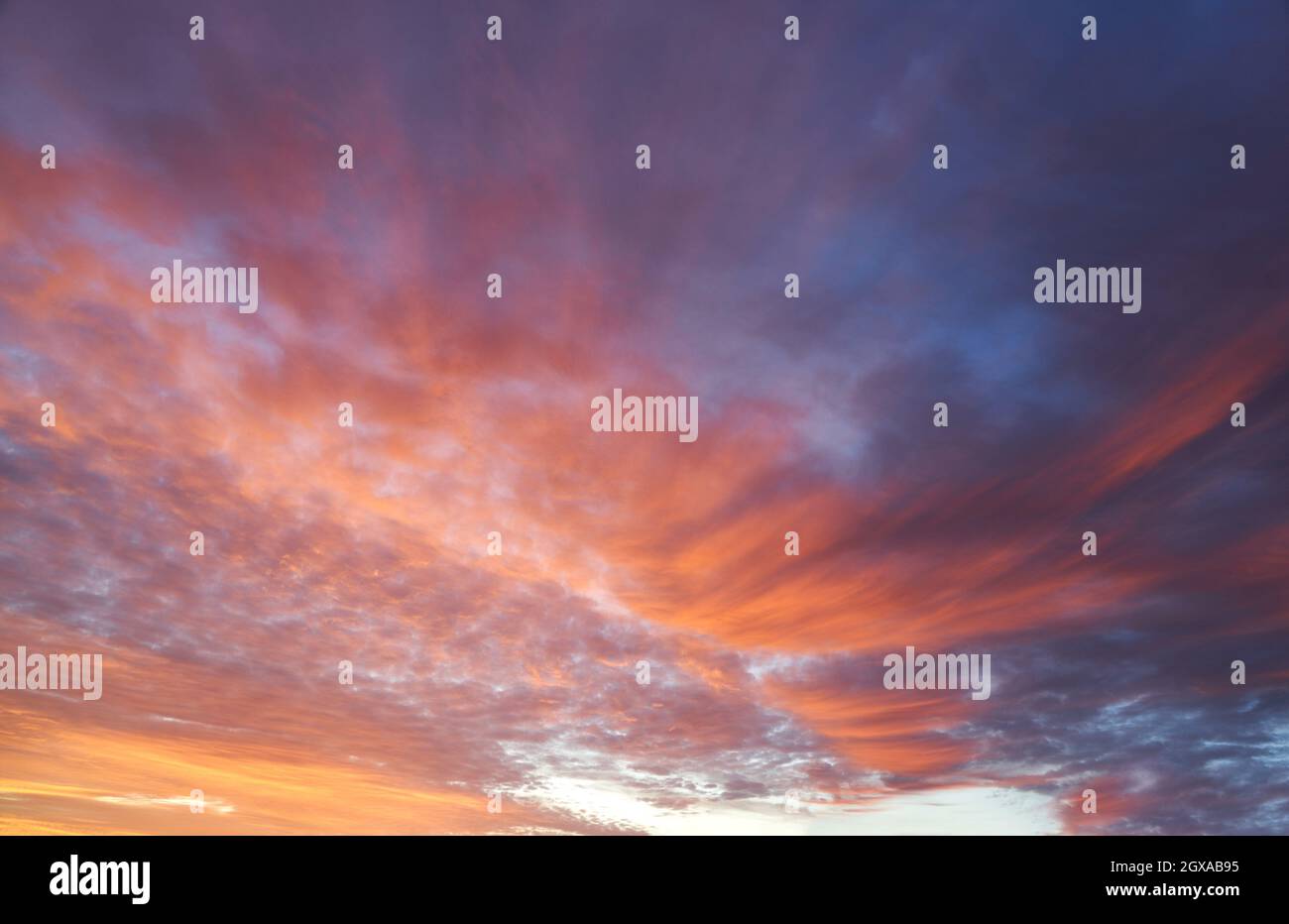Rising sun country hi-res stock photography and images - Alamy