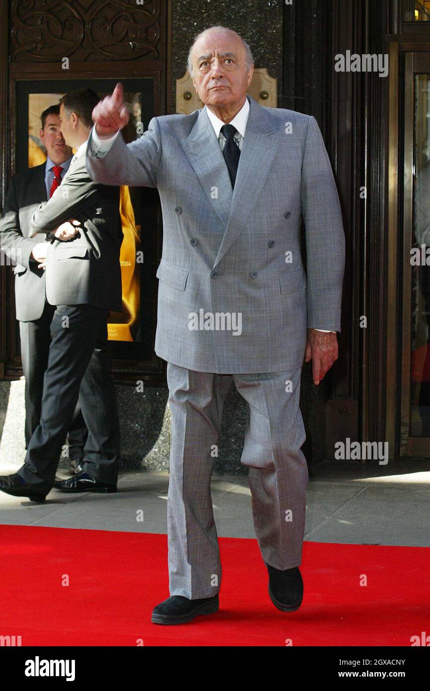 Harrods owner Mohammed Al Fayed opens Harrods Sale with Christina ...