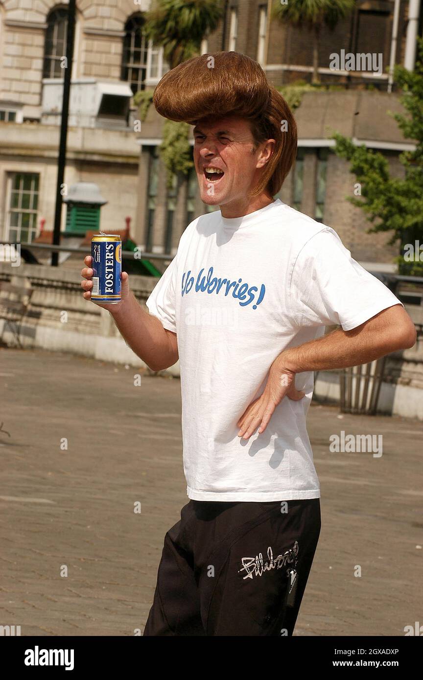 Phil Tufnell launches the new Foster's ad campaign Tuffer's Bush Trial ...