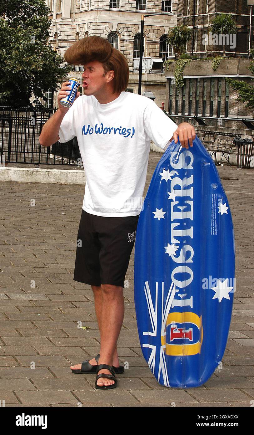 Phil Tufnell launches the new Foster's ad campaign Tuffer's Bush Trial ...