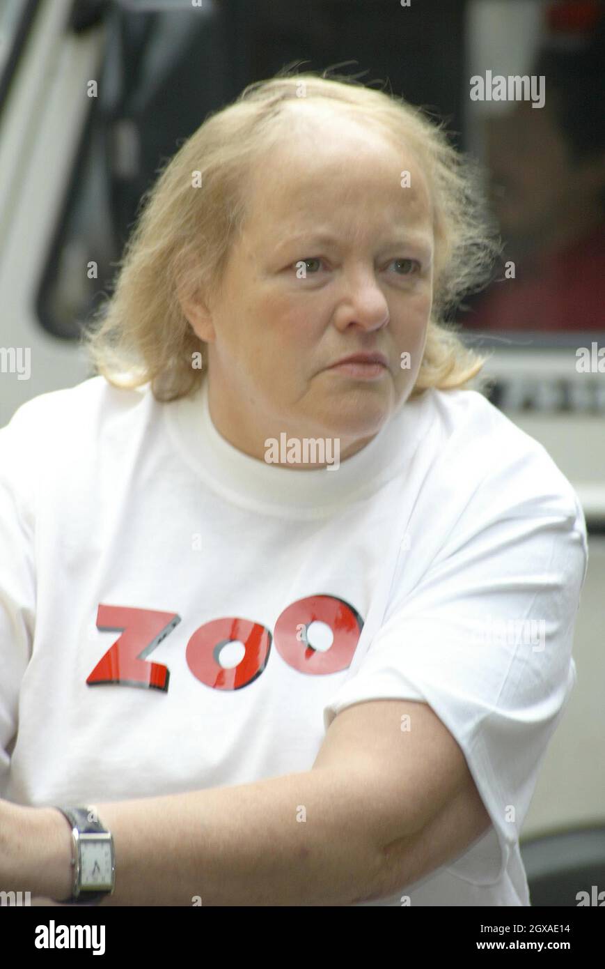 Mo Mowlam attending the launch of the 8-page pull out for Zoo magazine ...