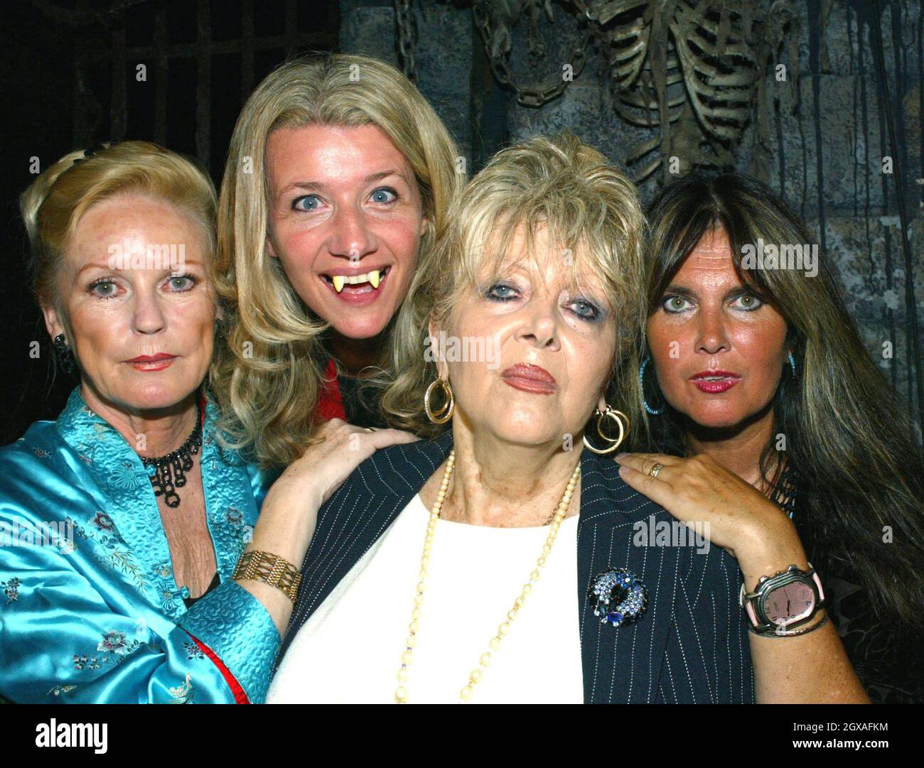 Ingrid pitt hi-res stock photography and images - Alamy