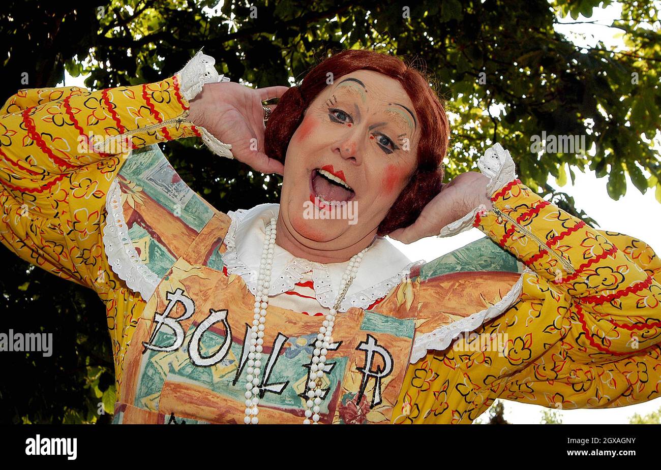 Tudor Davies as Widow Twankey, at the launch of Aladdin at the ...