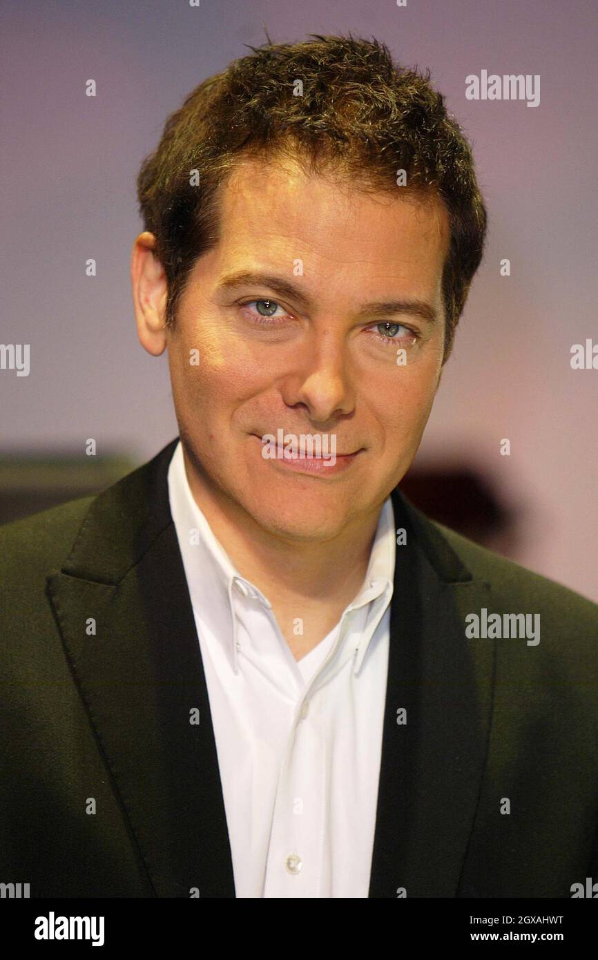 Michael feinstein hi-res stock photography and images - Alamy