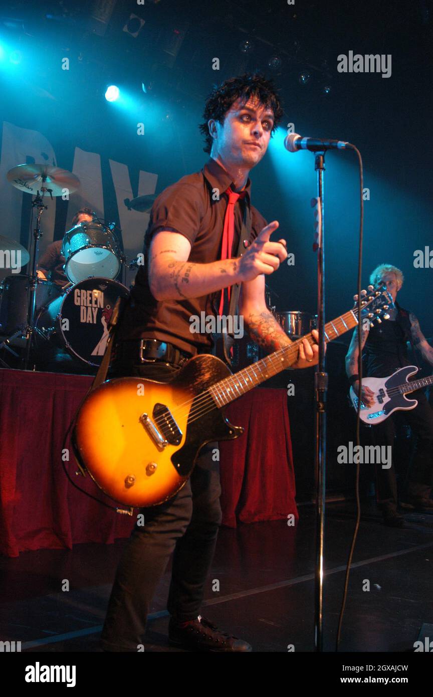 Green Day performing live at the Irving Plaza, USA Stock Photo - Alamy