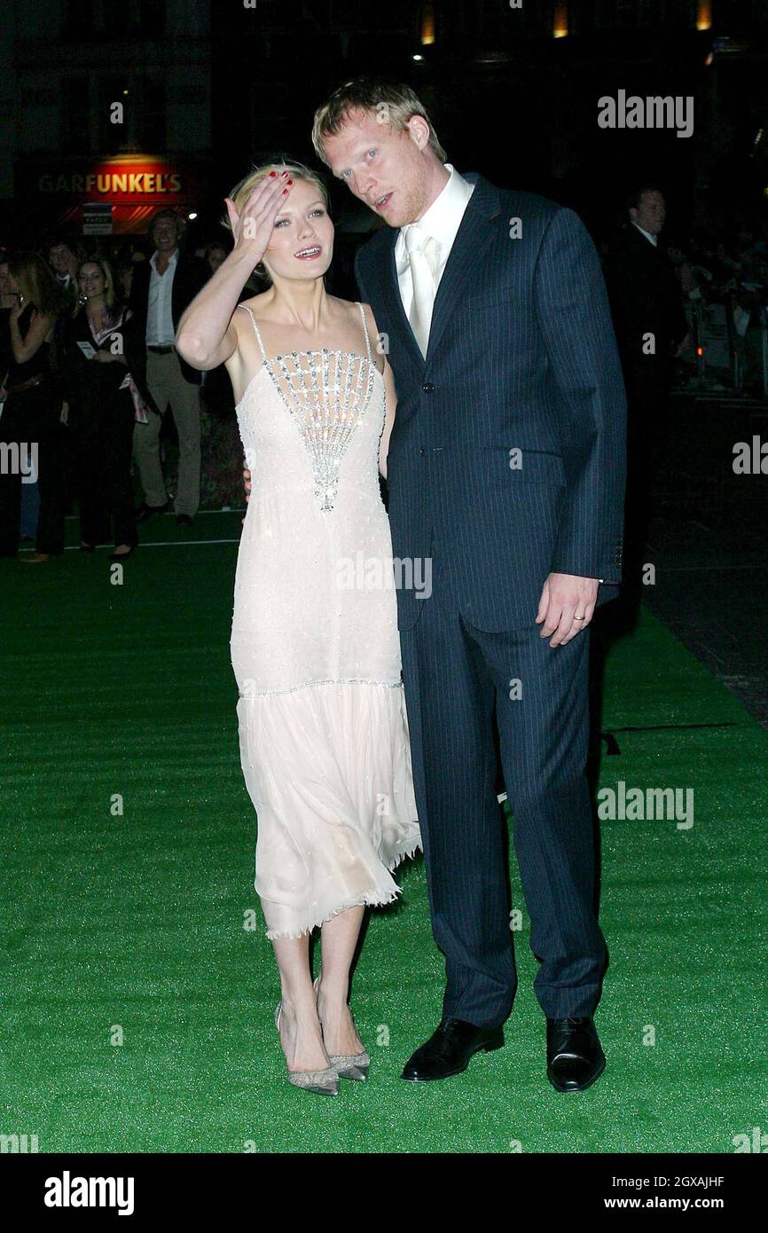 Kirsten Dunst and Paul Bettany attending the film premiere of Wimbledon ...
