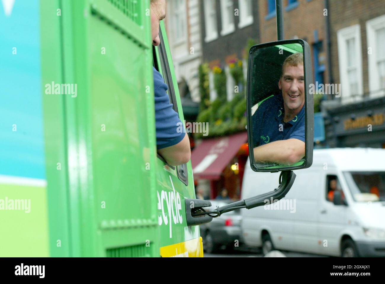 Olympic champion, Matthew Pinsent CBE launches Recycle Now, a new Â£10 ...