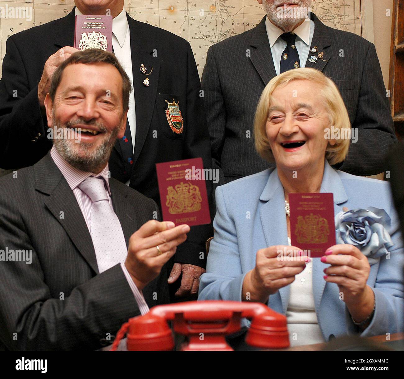 Home Secretary David Blunkett joins The Royle Family actress, Liz Smith ...