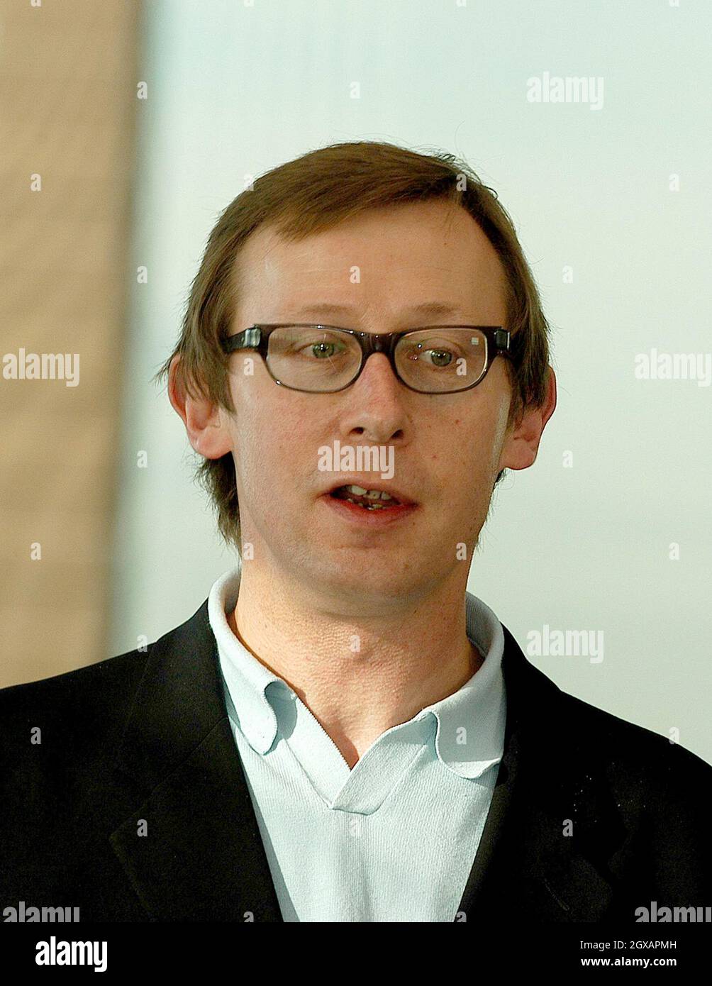 Enduring love film hi-res stock photography and images - Alamy