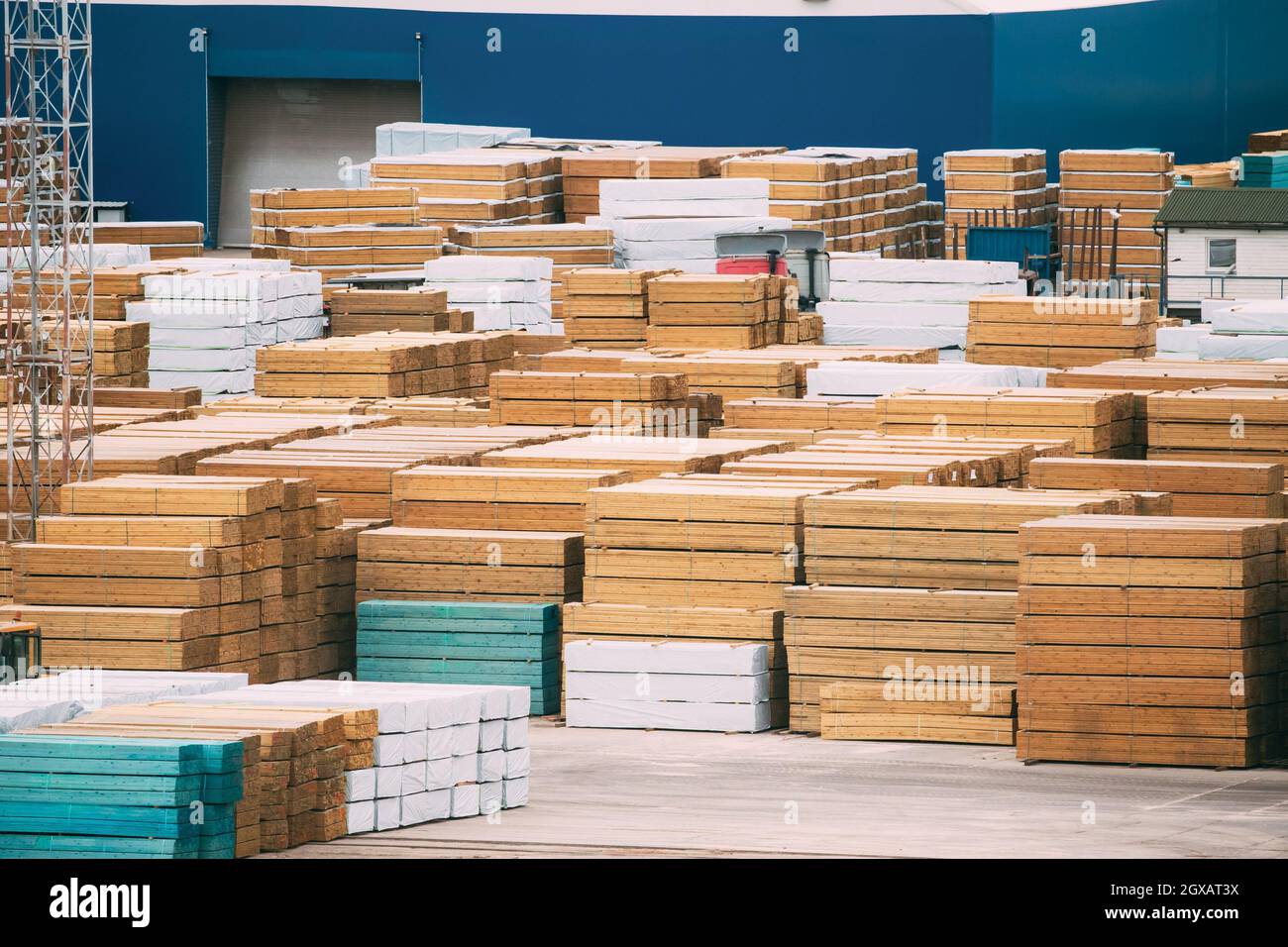 Wood storage warehouse in timber hi-res stock photography and images ...