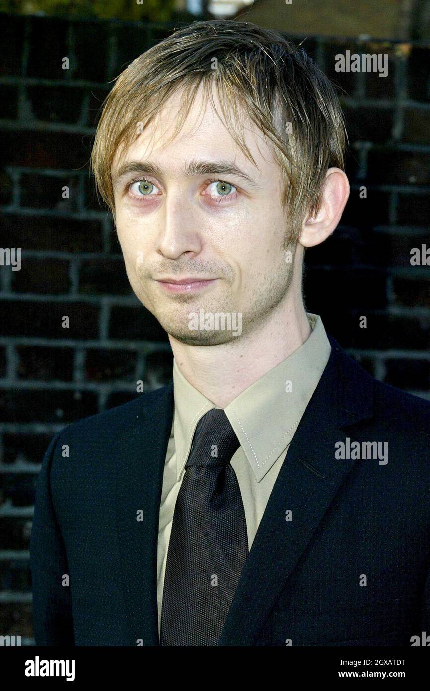 Neil Hannon arrives at Air Studio to record the new Do They Know It's ...