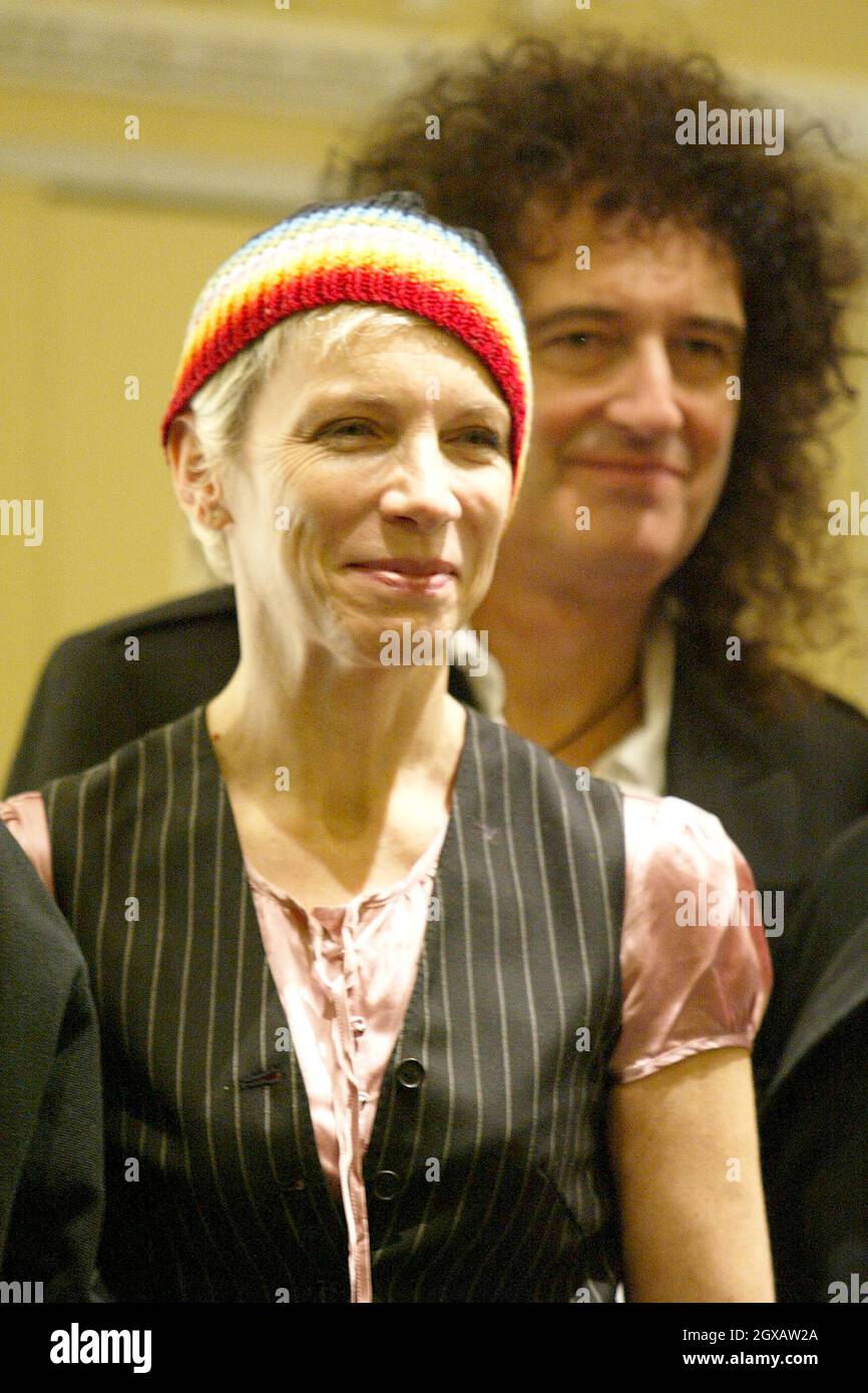 Annie Lennox at Nelson Mandela's book signing at the Dolchester Hotel ...