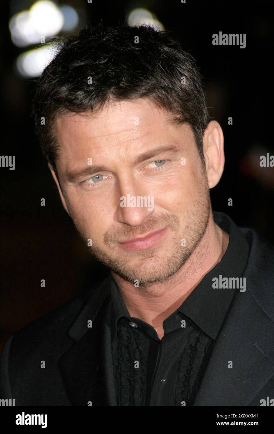 Gerard Butler at the world premiere of the Phantom of the Opera, which ...