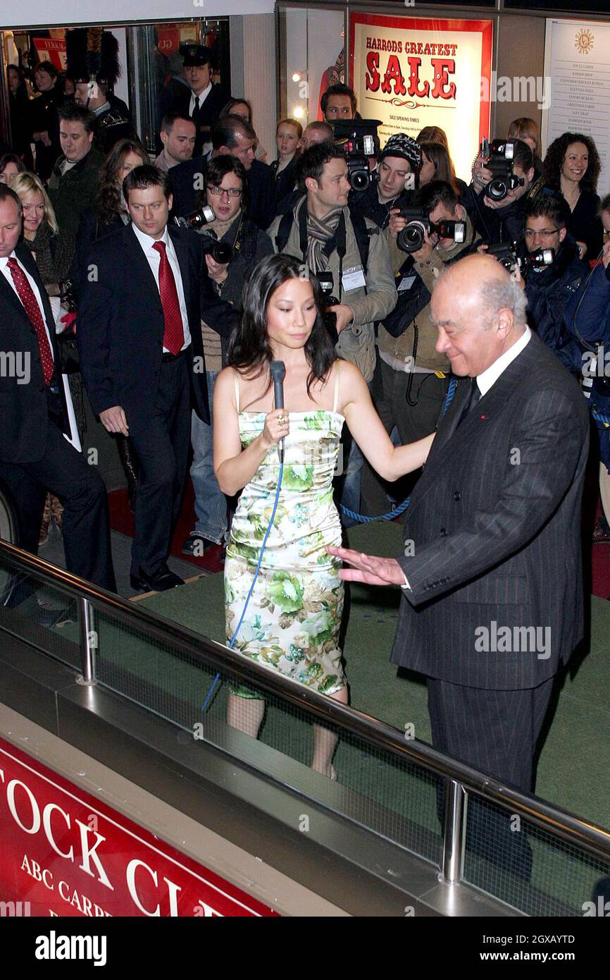 Al Fayed Harrods January Sale High Resolution Stock Photography and ...