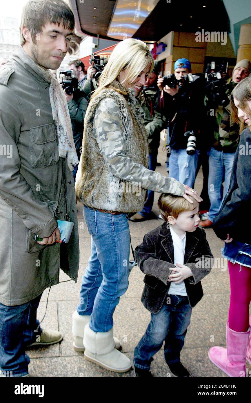 Nicole Appleton And Gene Gallagher High Resolution Stock Photography ...
