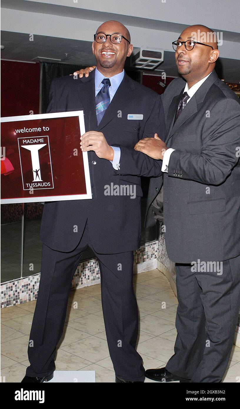 Howard Brown, bespectacled Halifax advert star, unveils his double at ...