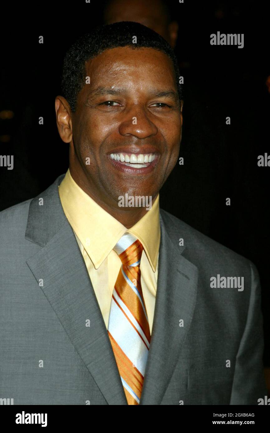 Denzel Washington attending the JULIUS CAESAR Broadway Opening ...
