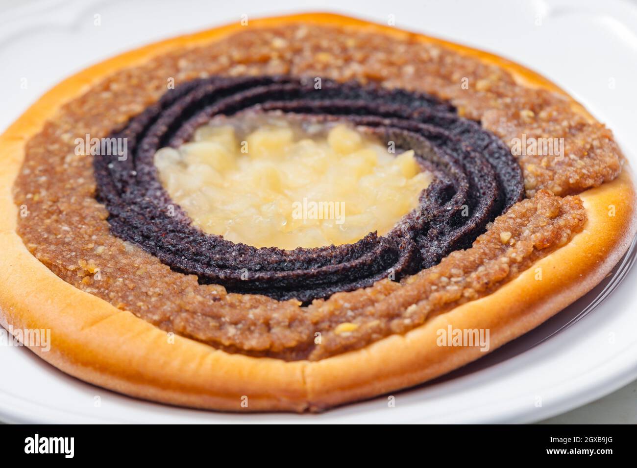 Traditional czech cake hi-res stock photography and images - Alamy