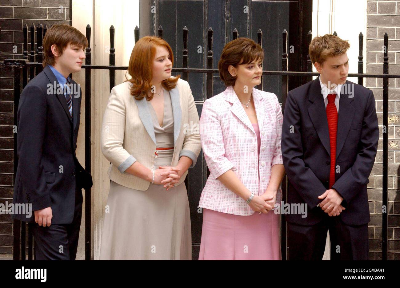 Tony Blair, Cherie Blair and children Euan, Nicky, Kathryn and Leo at ...