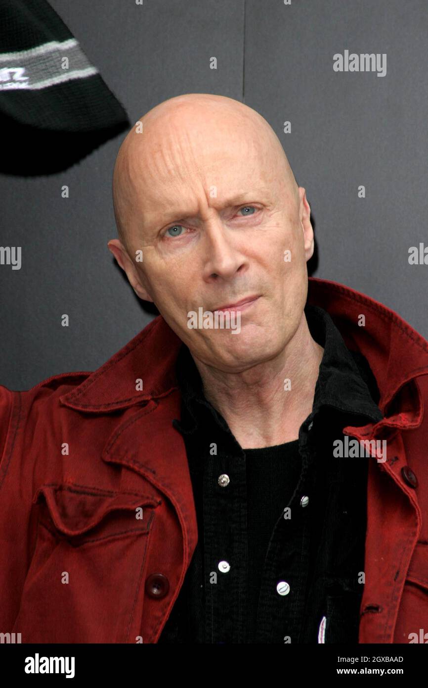 Richard O'Brien volunteered to show guests around the new UK head ...