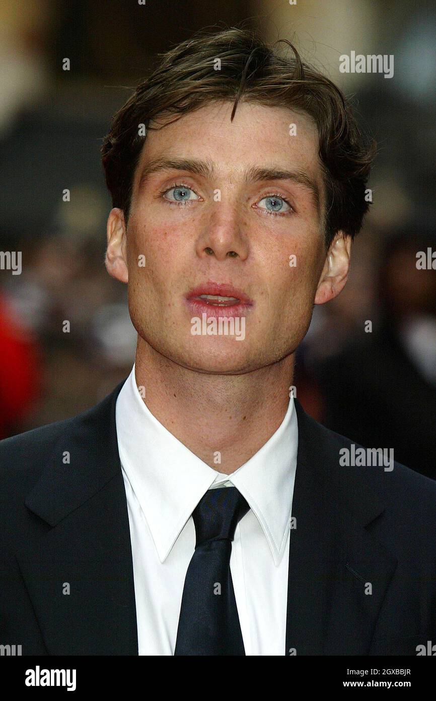 Cillian Murphy arrives at the European Premier of BATMAN BEGINS at the ...