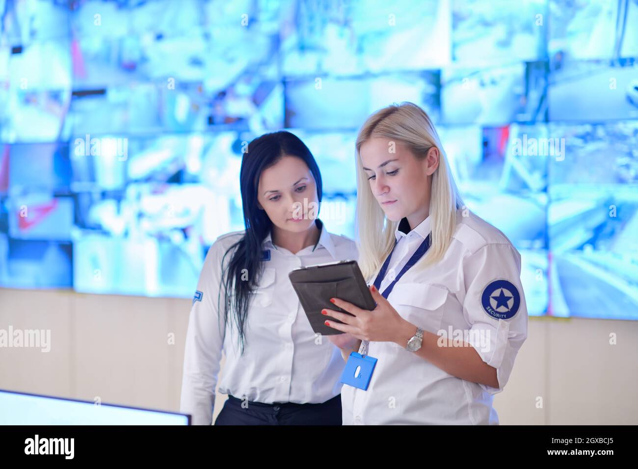 Multiple system operators hi-res stock photography and images - Alamy